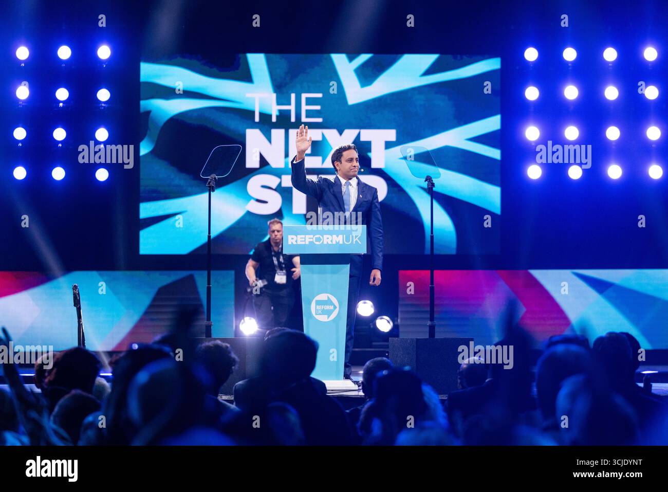 Reform uk head of doge zia yusuf hi-res stock photography and images ...