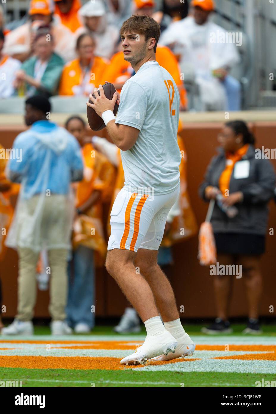 September 6, 2025: Jake Merklinger #12 of the Tennessee Volunteers warms up before the NCAA ...