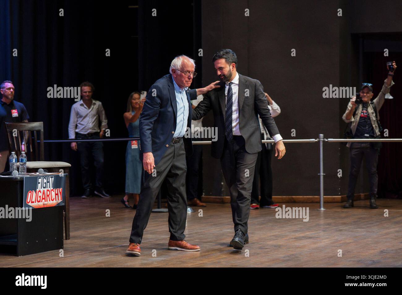 Sen. Bernie Sanders, I-Vt., left, and New York City mayoral candidate ...