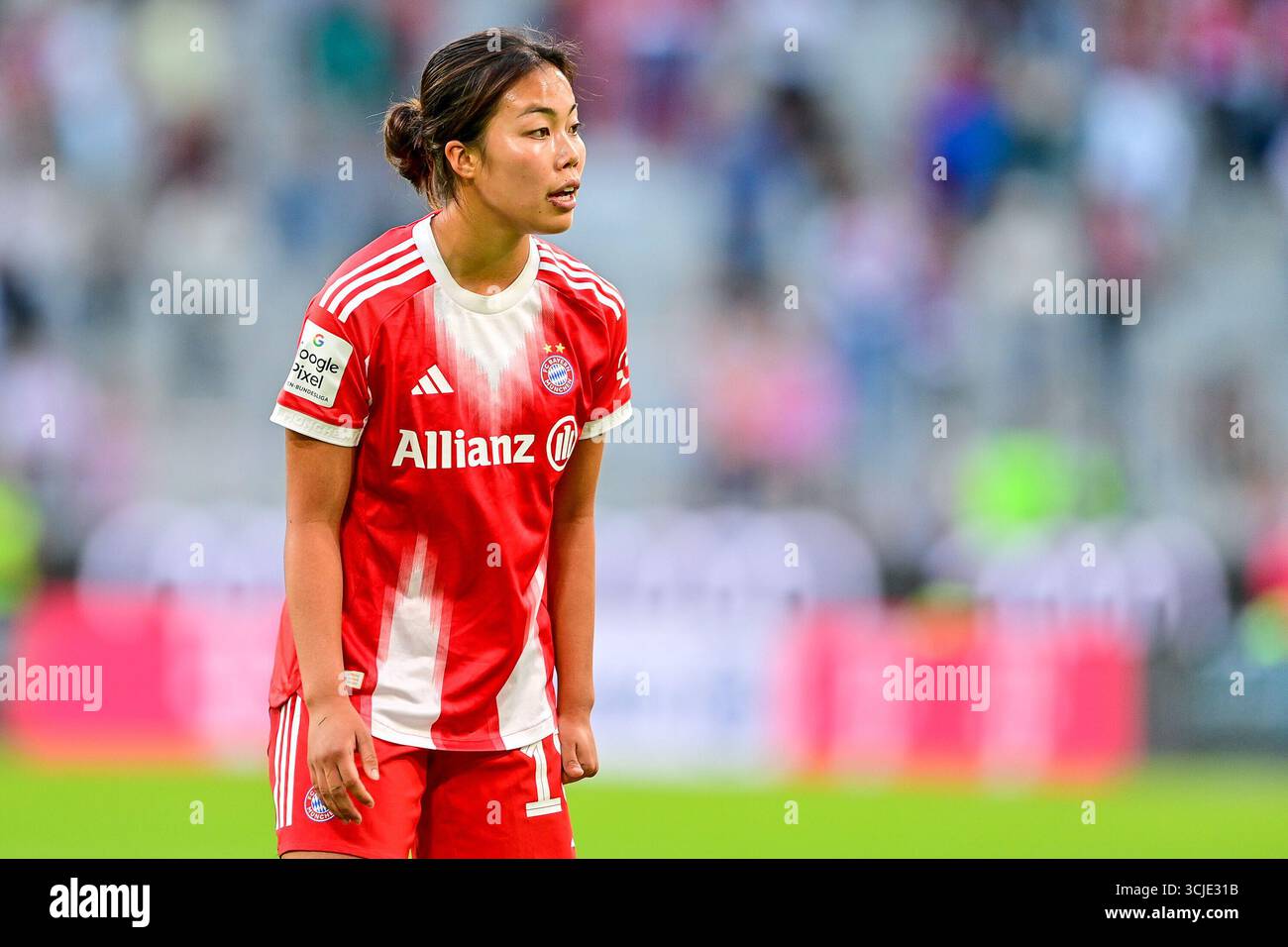 Momoko Tanikawa (FC Bayern München, FCB, 18) Einzelbild, Aktion, Action ...