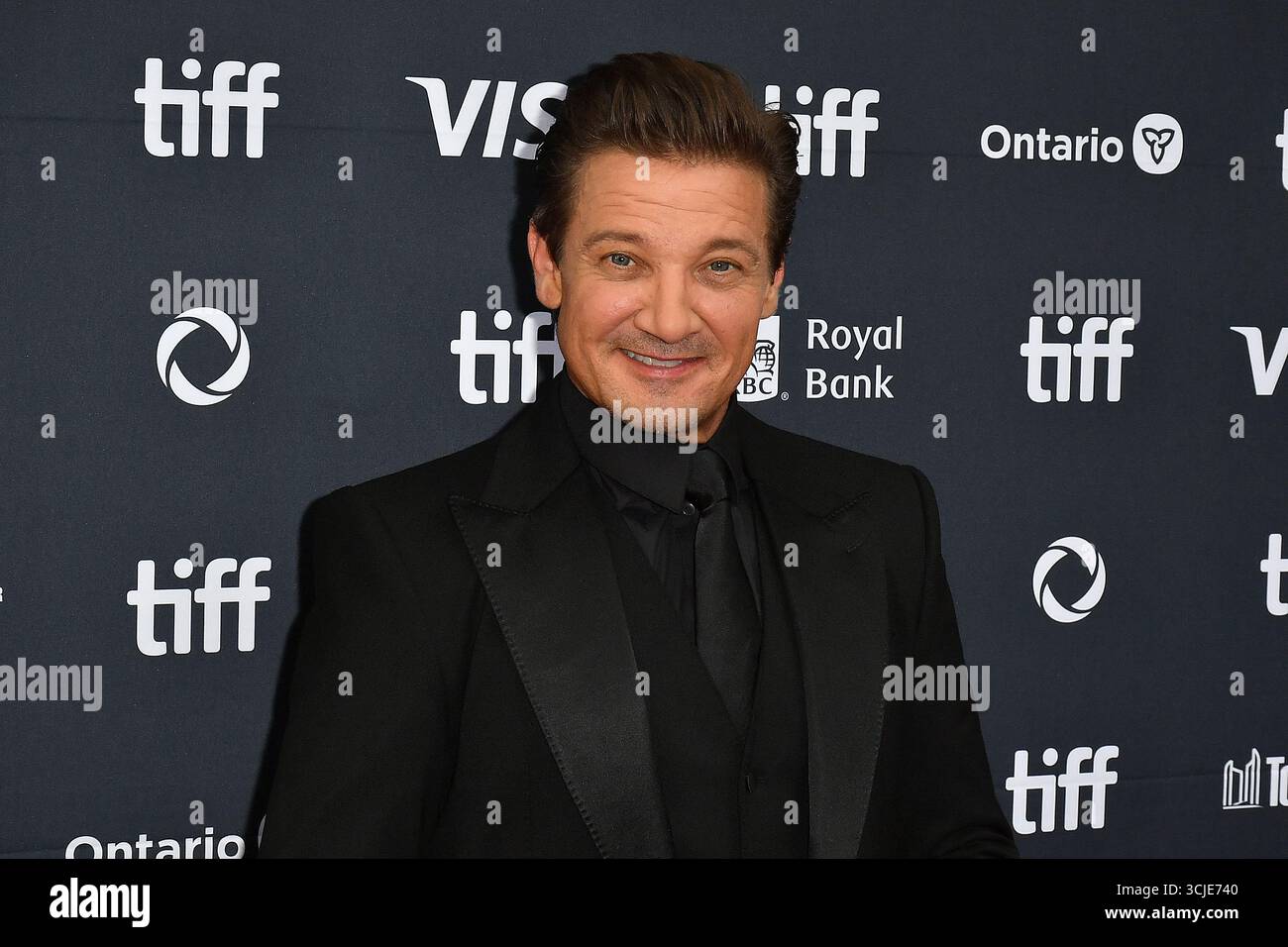 Jeremy Renner attends the premiere of "Wake Up Dead Man: A Knives Out ...