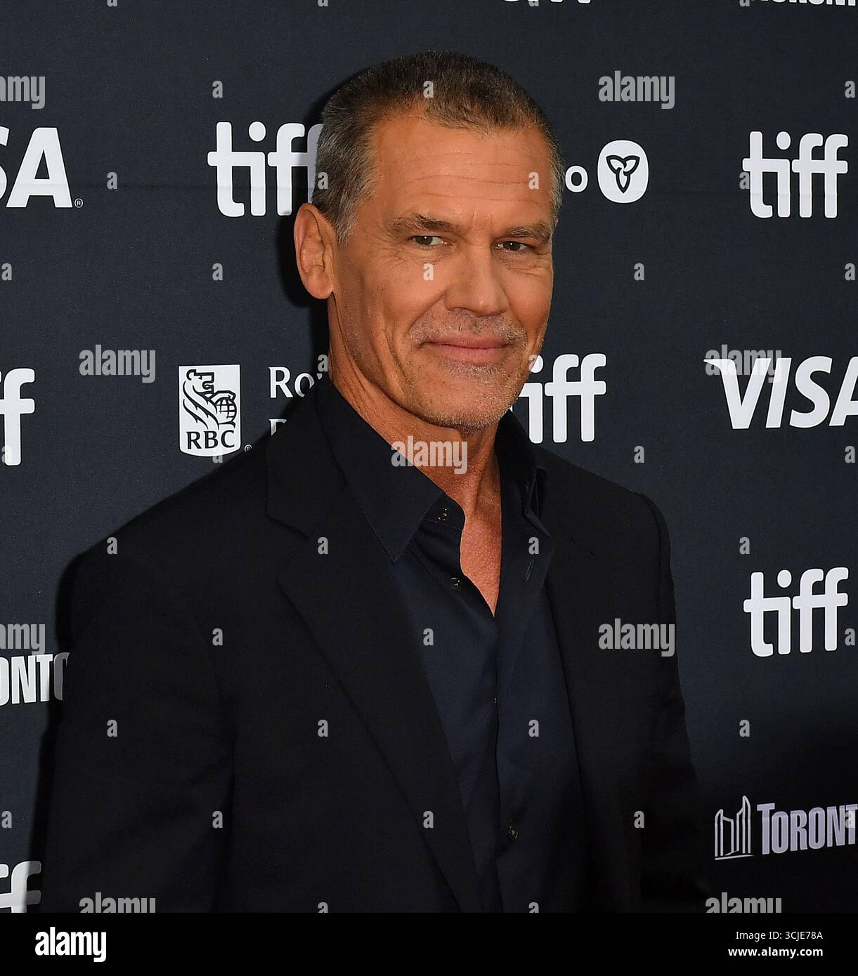 Josh Brolin attends the premiere of "Wake Up Dead Man: A Knives Out ...