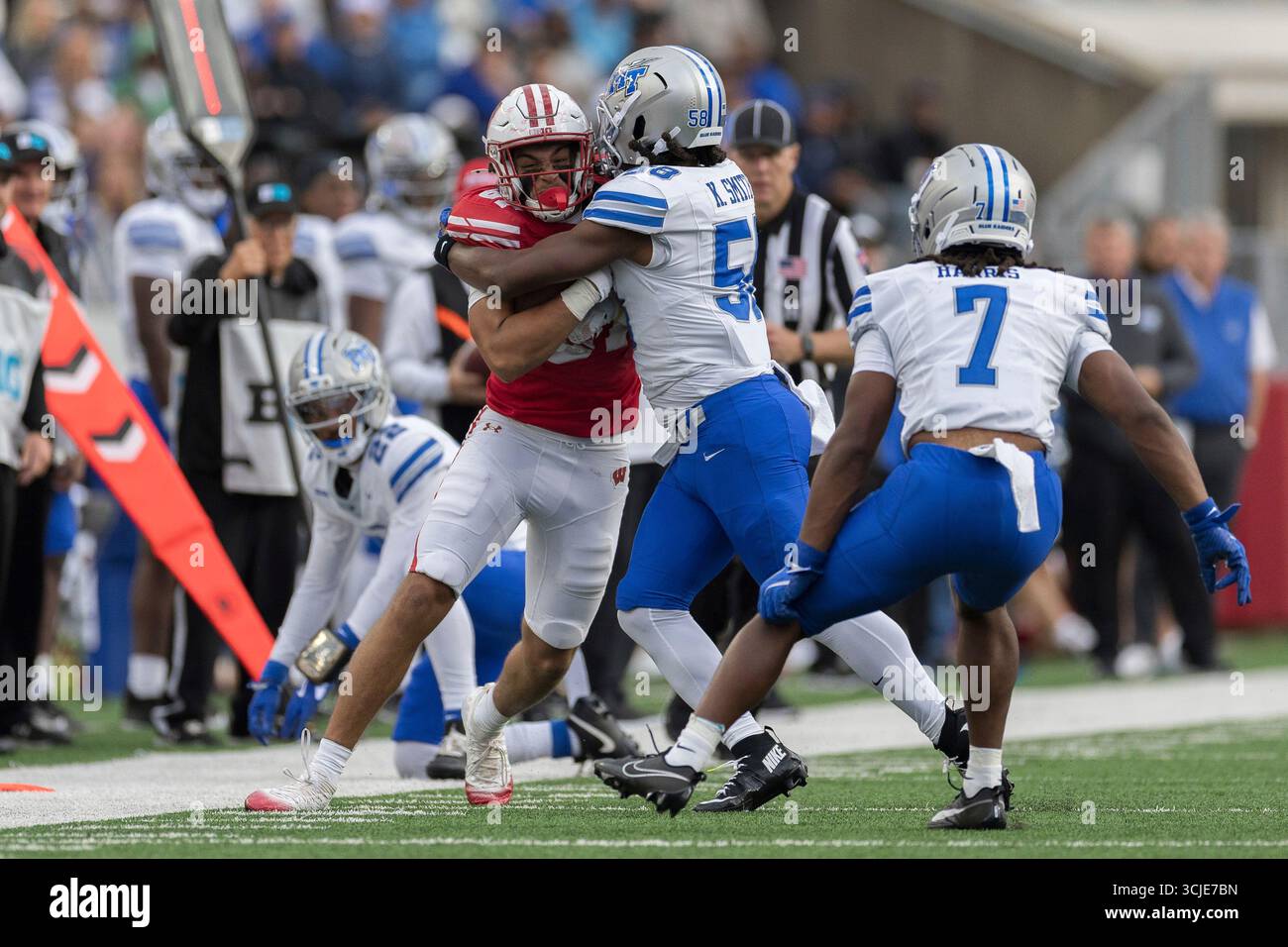 MADISON, WI - SEPTEMBER 06: Wisconsin Badgers tight end Jackson McGohan ...