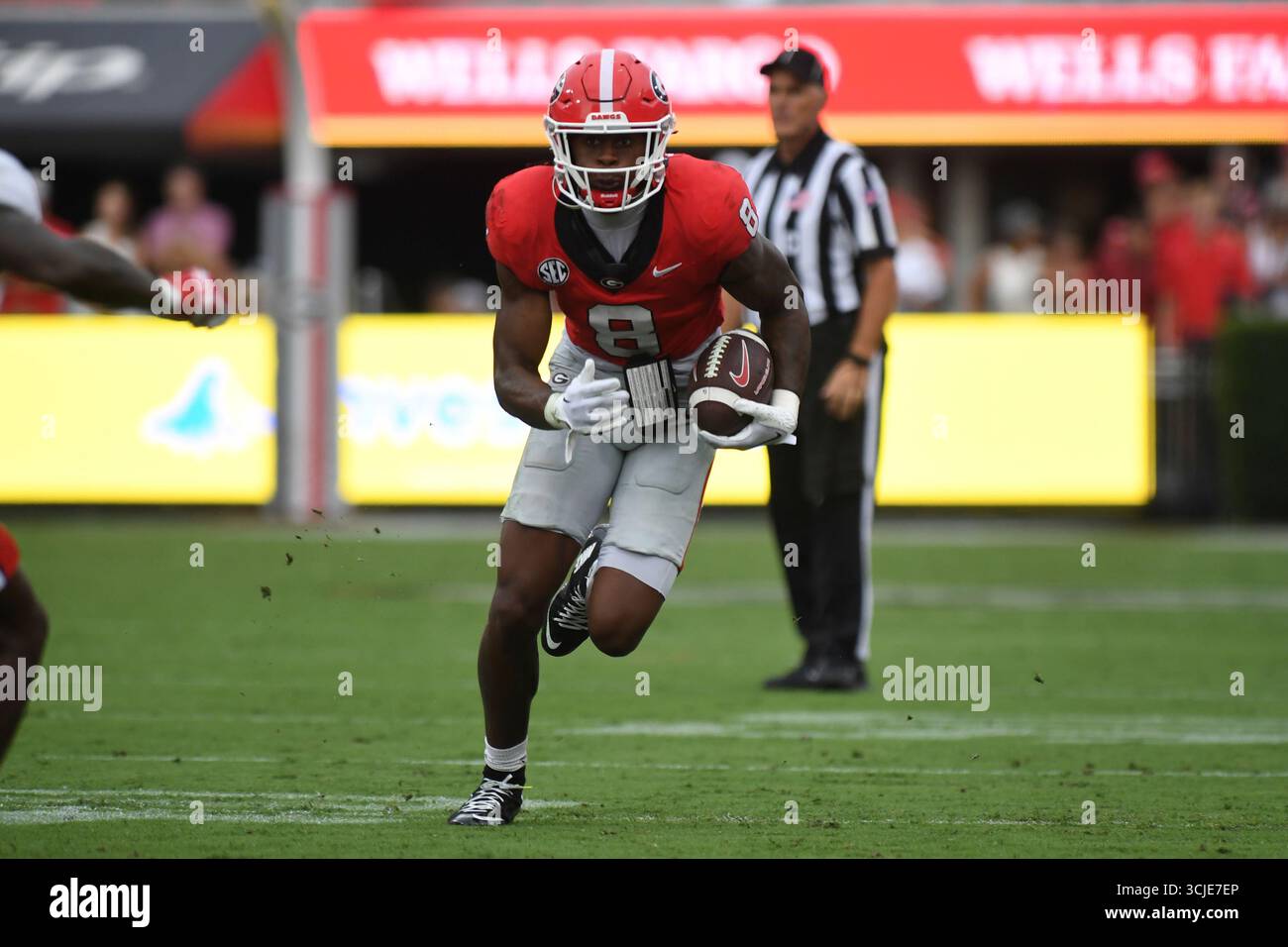 ATHENS, GA - SEPTEMBER 06: Wide receiver Colbie Young #8 of the Georgia ...