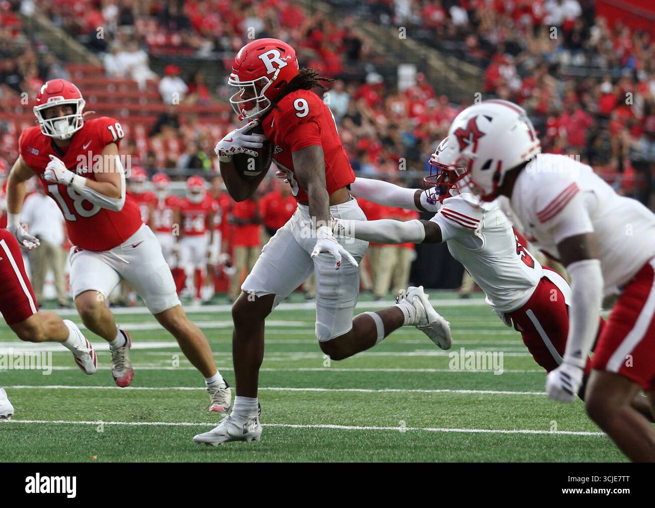 September 06, 2025: Rutgers Scarlet Knights wide receiver Ian Strong (9 ...