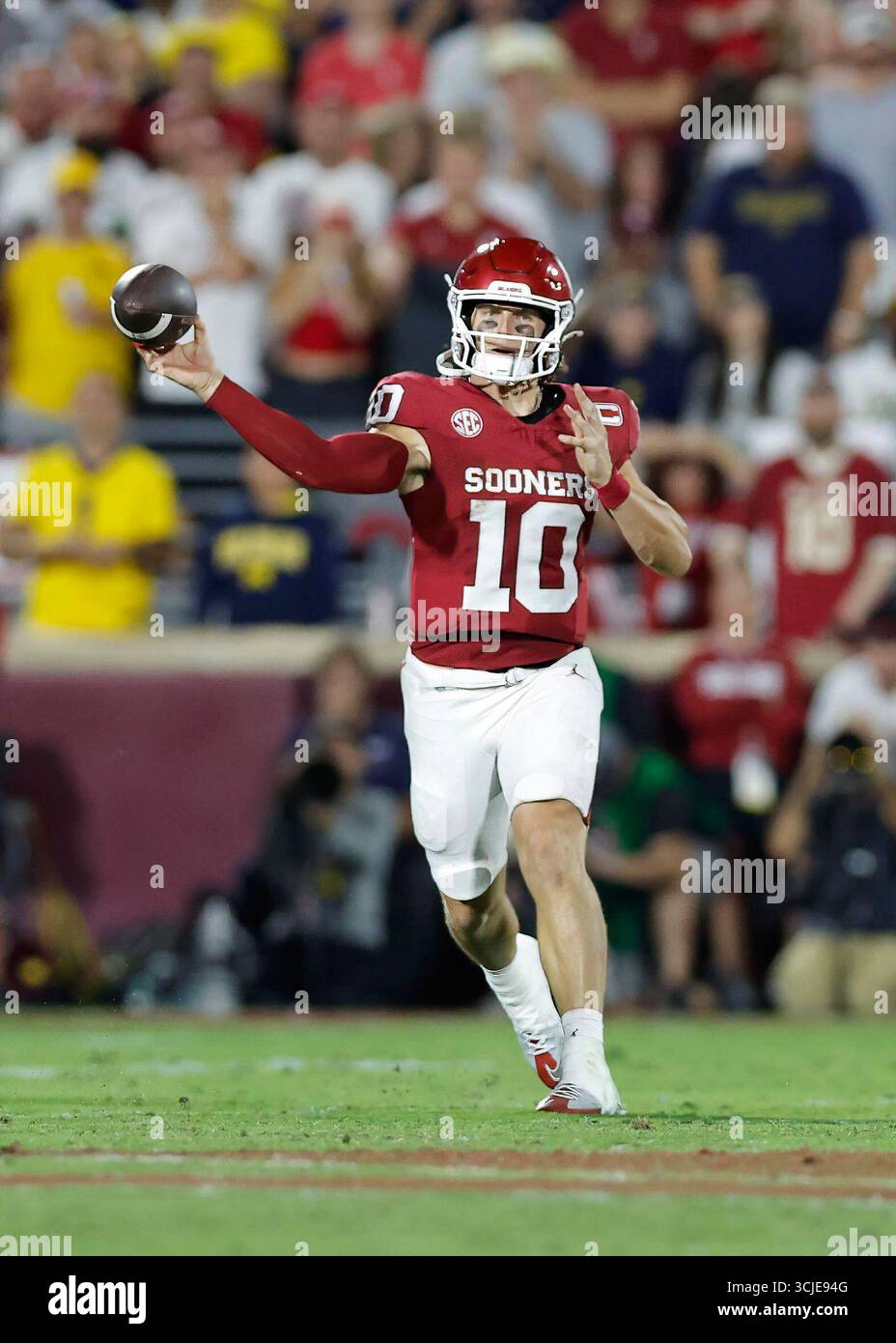 Oklahoma quarterback John Mateer passes against Michigan during the ...