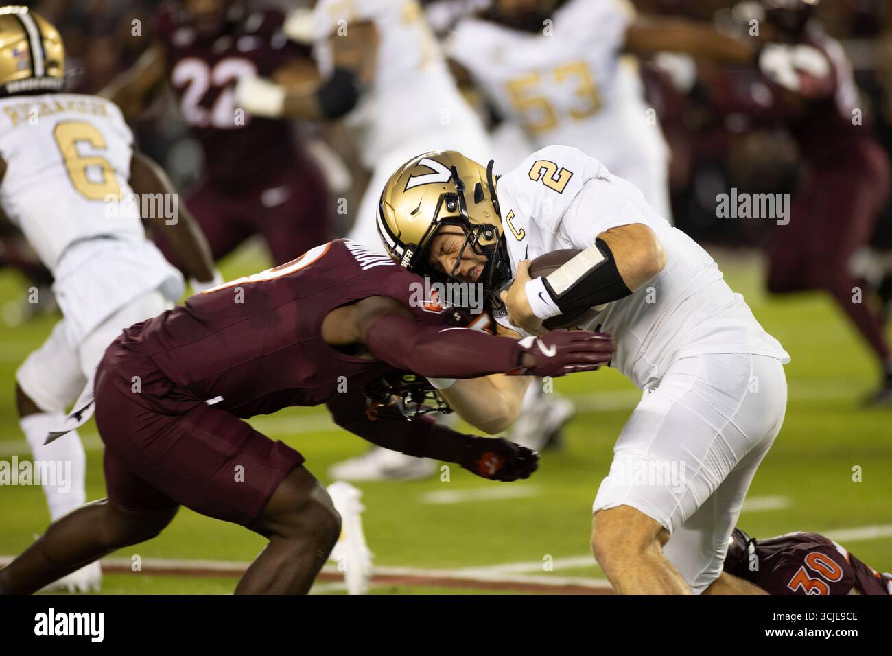 Virginia tech cornerback isaiah brown murray 9 hi-res stock photography ...