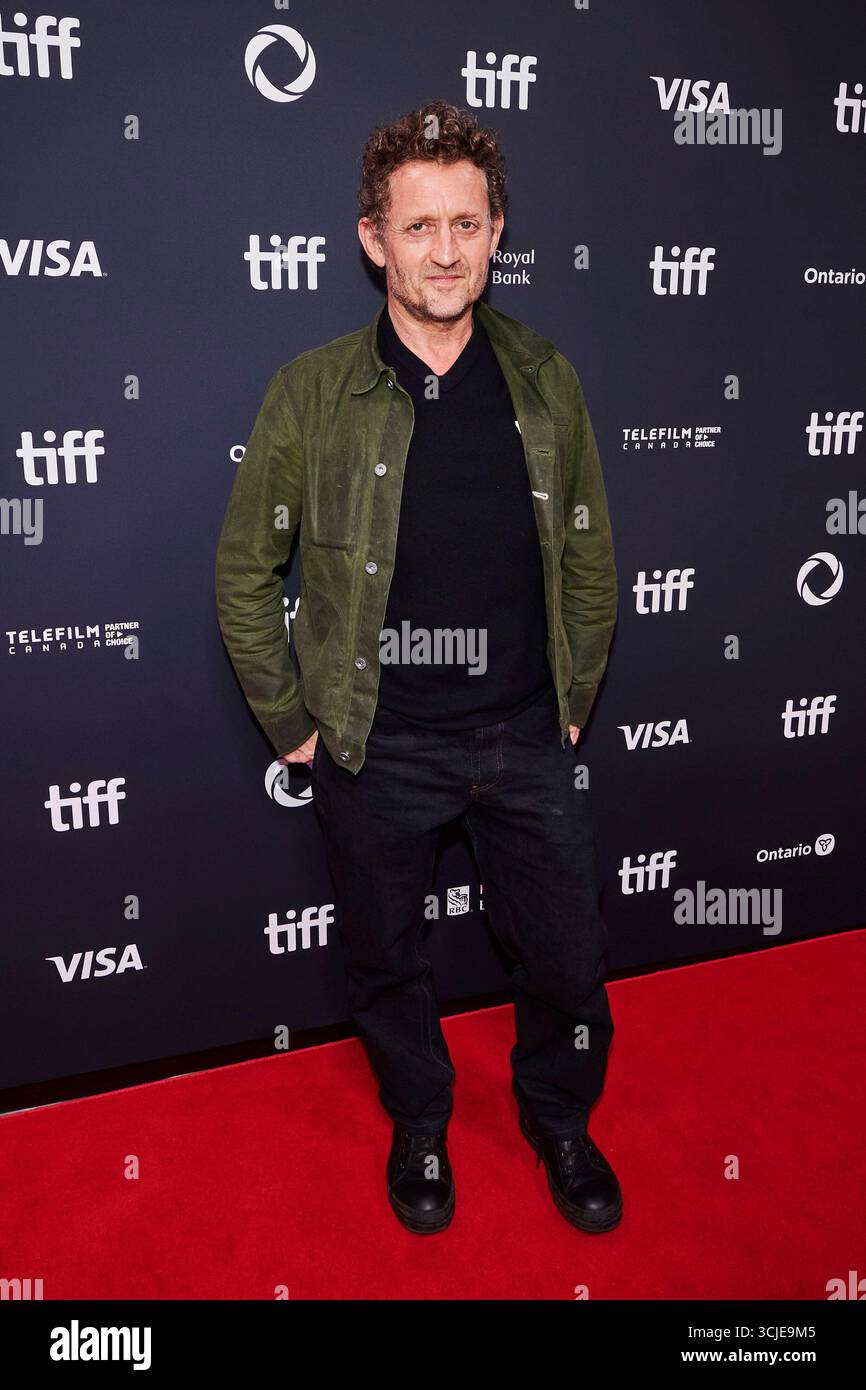 Actor Alex Winter is photographed on the red carpet for the film "Good ...