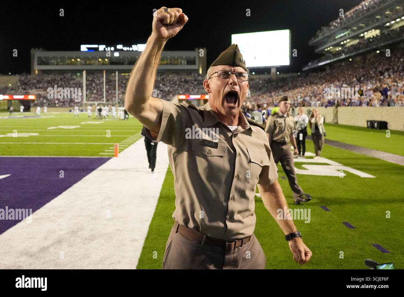 Westpoint commandant Lieutenant General Steven W. Gilland cheers after ...