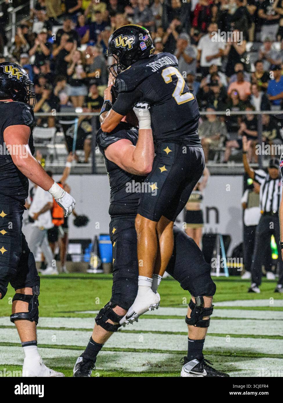 September 6, 2025: UCF Knights quarterback Tayven Jackson (2) is ...