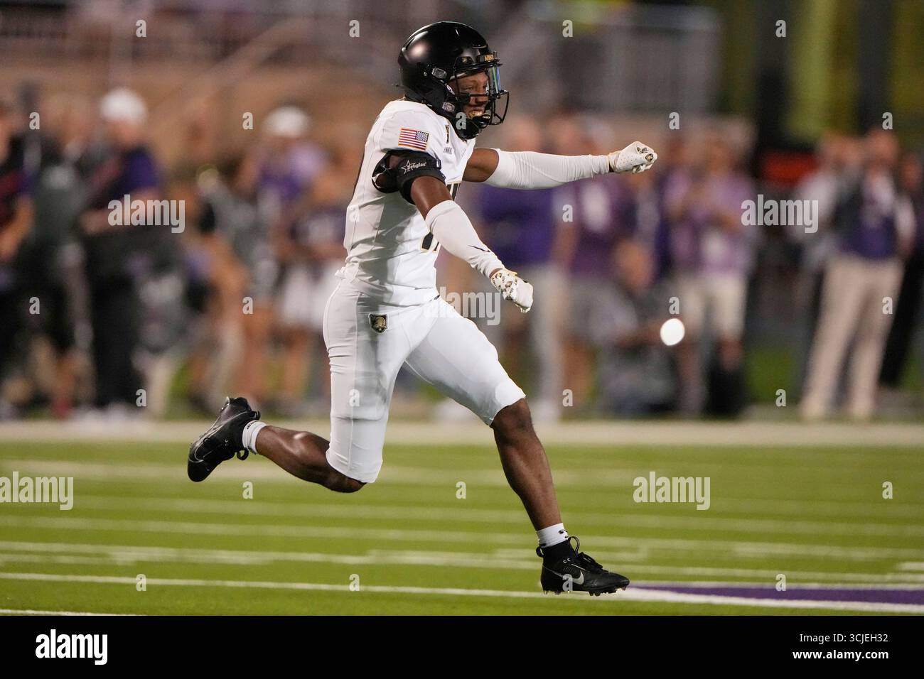 Army cornerback Jaxon Hammond celebrates a teammates interception ...