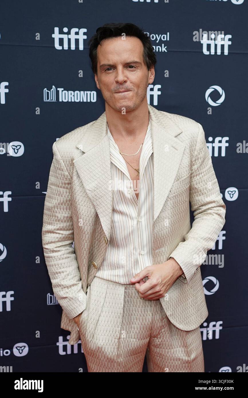 Andrew Scott attends the red carpet for the 'Wake Up Dead Man: A Knives ...