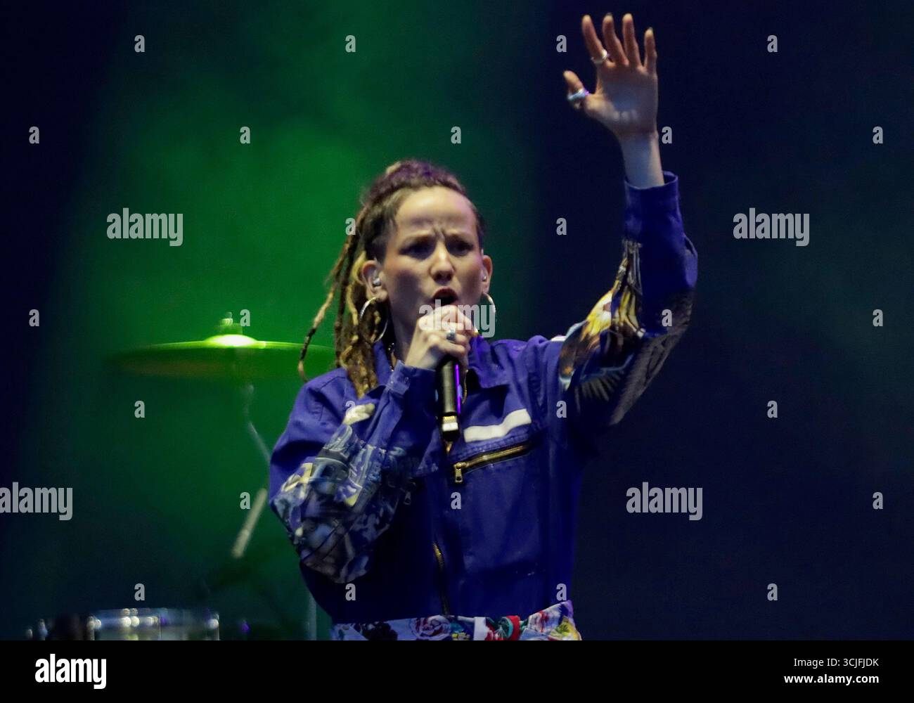 Mexico City, Mexico. 06th Sep, 2025. Rapper Nina Dioz accompanies ...