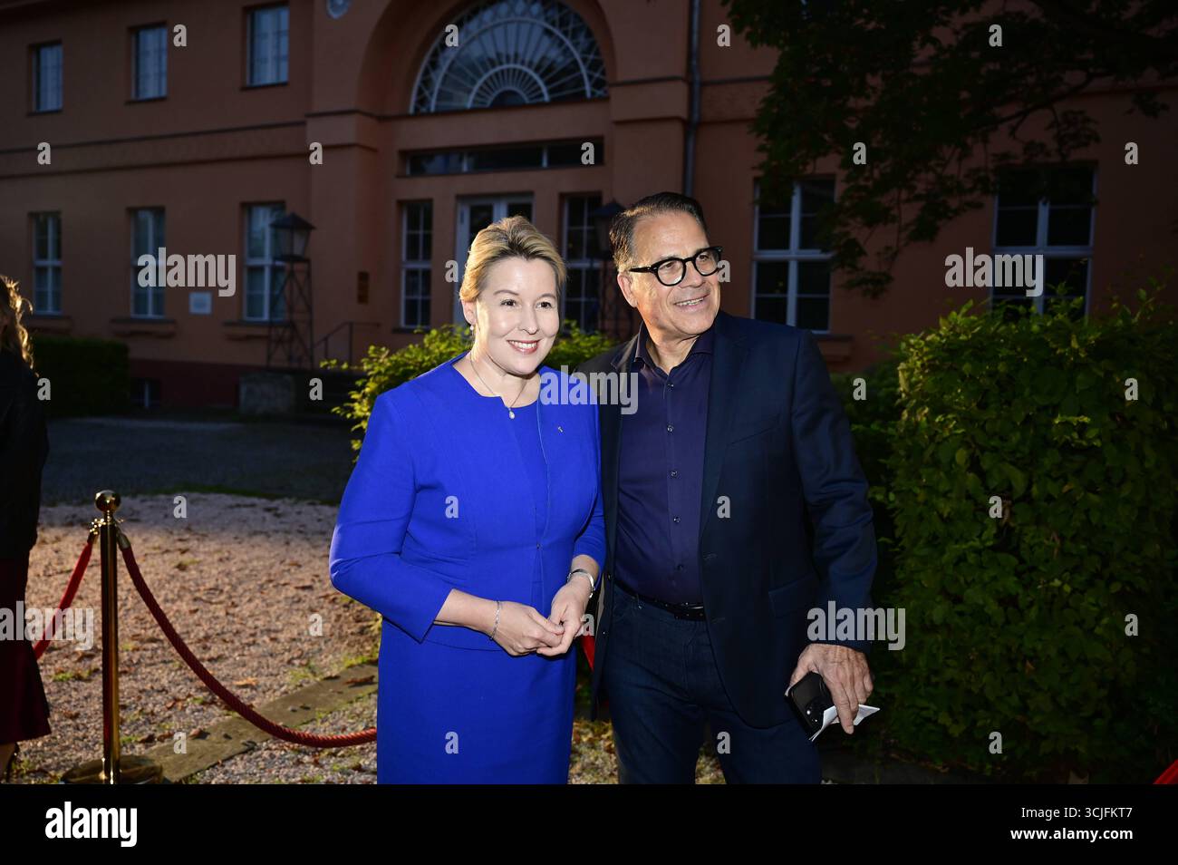 Franziska Giffey und Karsten Speck bei der Premiere zum Theaterstück ...
