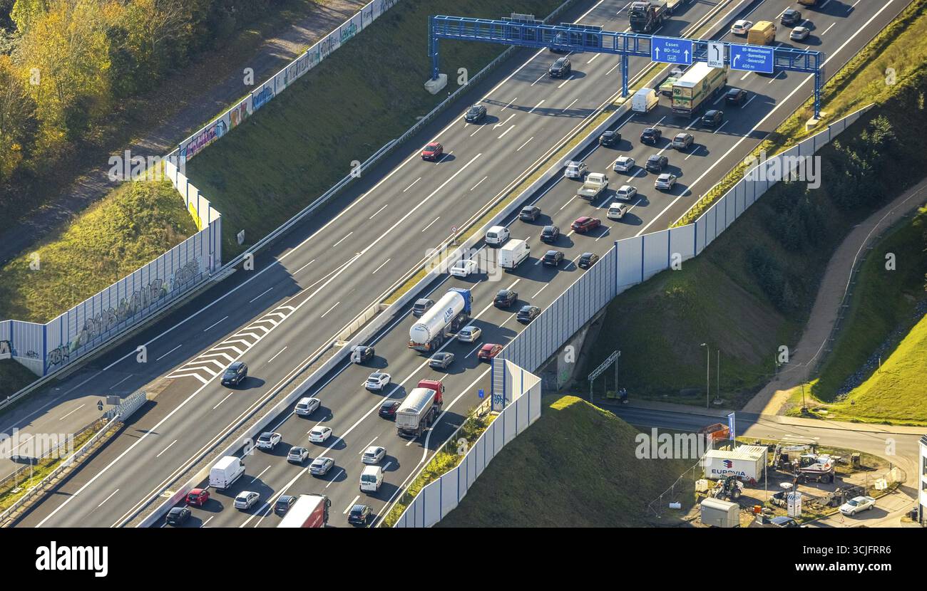 Aerial view, exit Bochum-Wiemelhausen of the A448 motorway, road ...