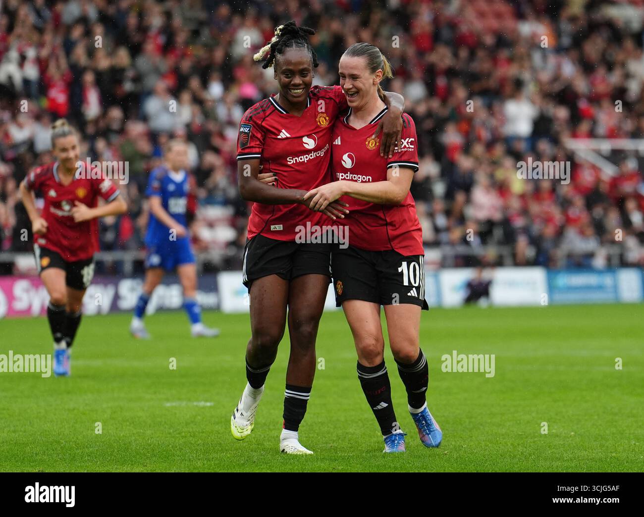 Manchester United's Elisabeth Terland celebrates with teammate Melvine ...