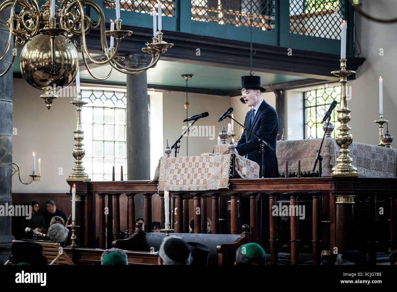 AMSTERDAM - The Portuguese Synagogue celebrates its 350th anniversary ...