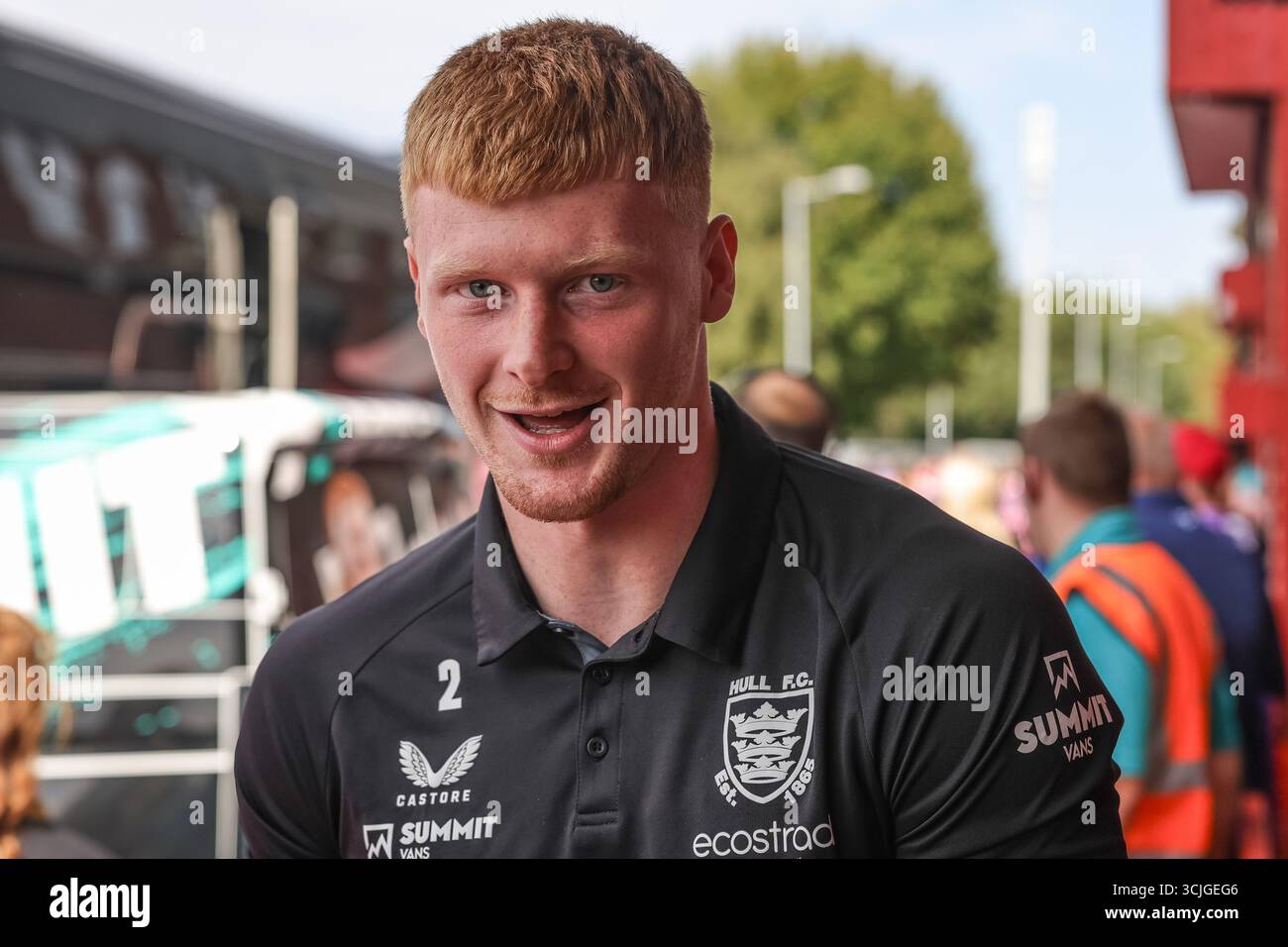 Harvey Barron of Hull FC arrives during the Betfred Super League Round ...