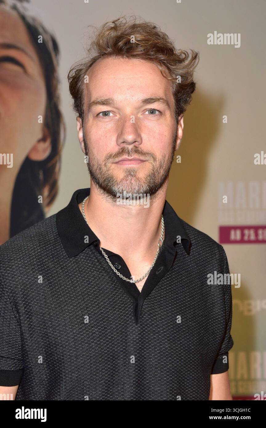 Max Woelky bei der Premiere des Kinofilms Maria Reiche: Das Geheimnis ...