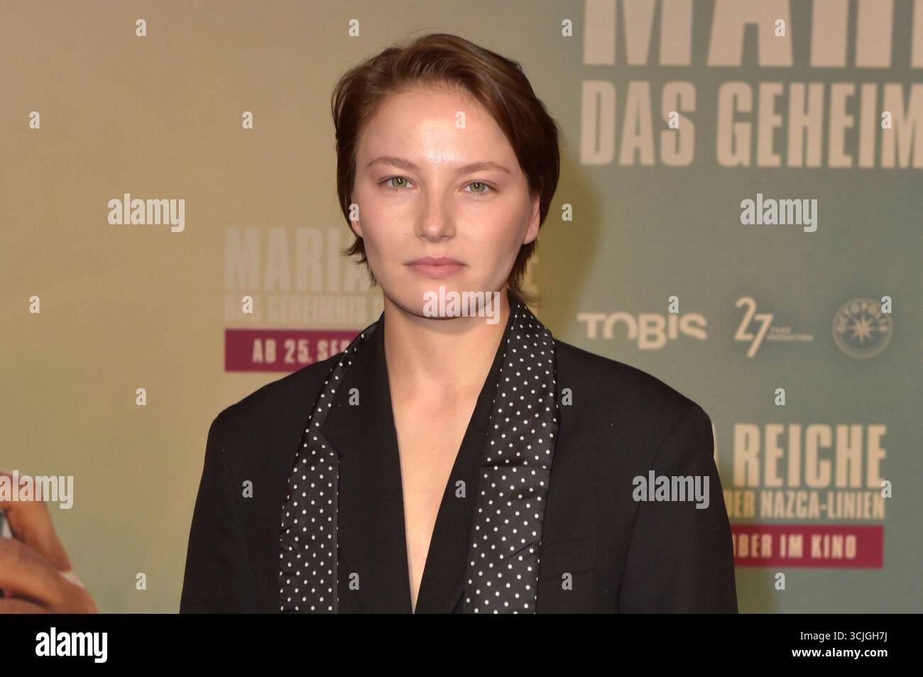 Devrim Lingnau Islamoglu bei der Premiere des Kinofilms Maria Reiche ...