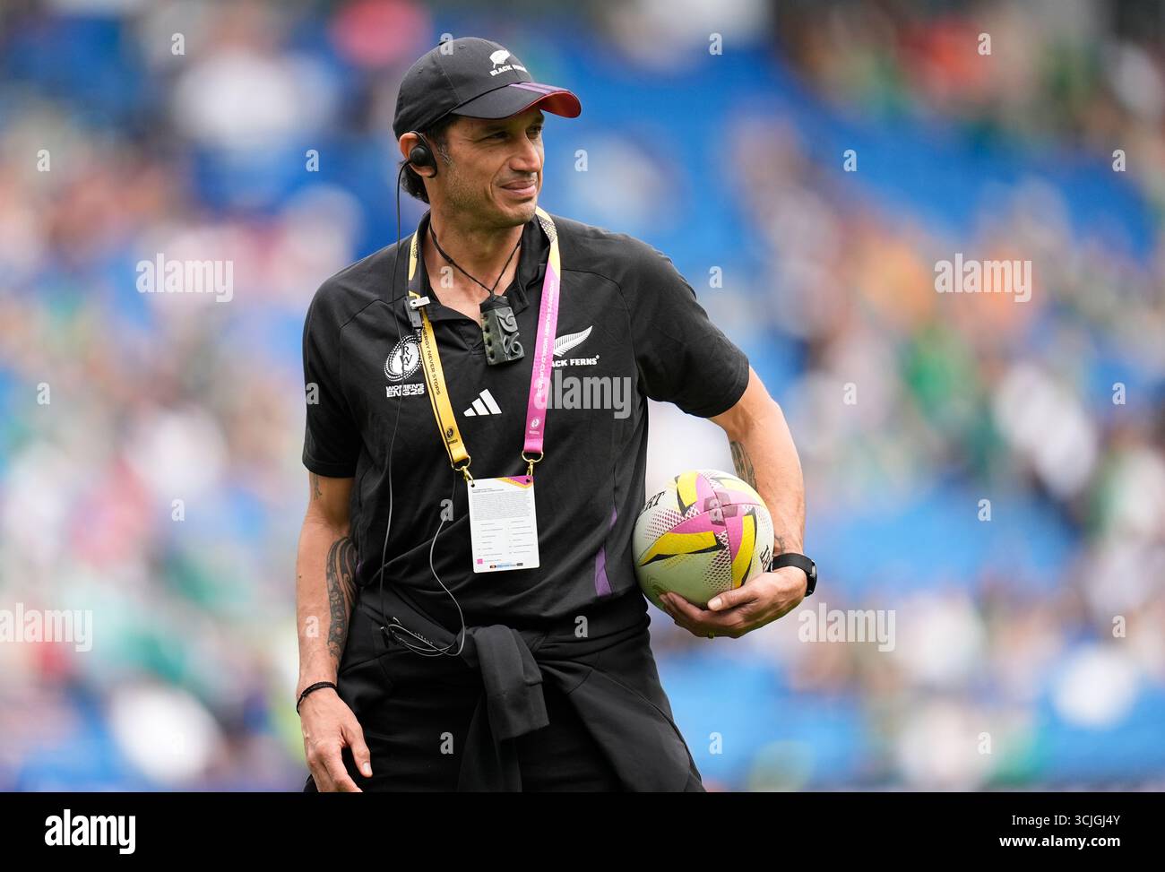 New Zealand head coach Allan Bunting on the pitch ahead of the Women's ...