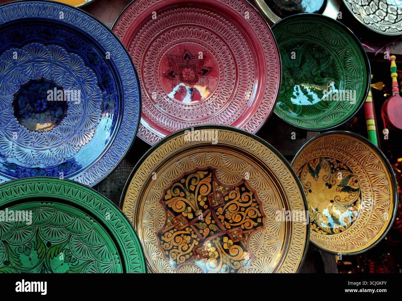 Pottery Making – Shaping Clay Vessels by Hand Stock Photo - Alamy