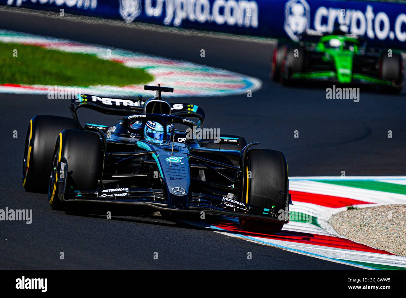 George Russell (GBR) - Mercedes-AMG PETRONAS F1 Team - Mercedes W16 ...