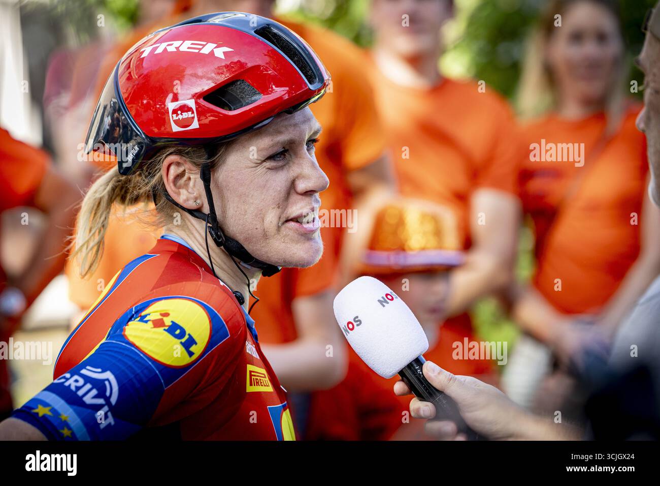 LICHTENVOORDE - Cyclist Ellen van Dijk after the final stage of the ...