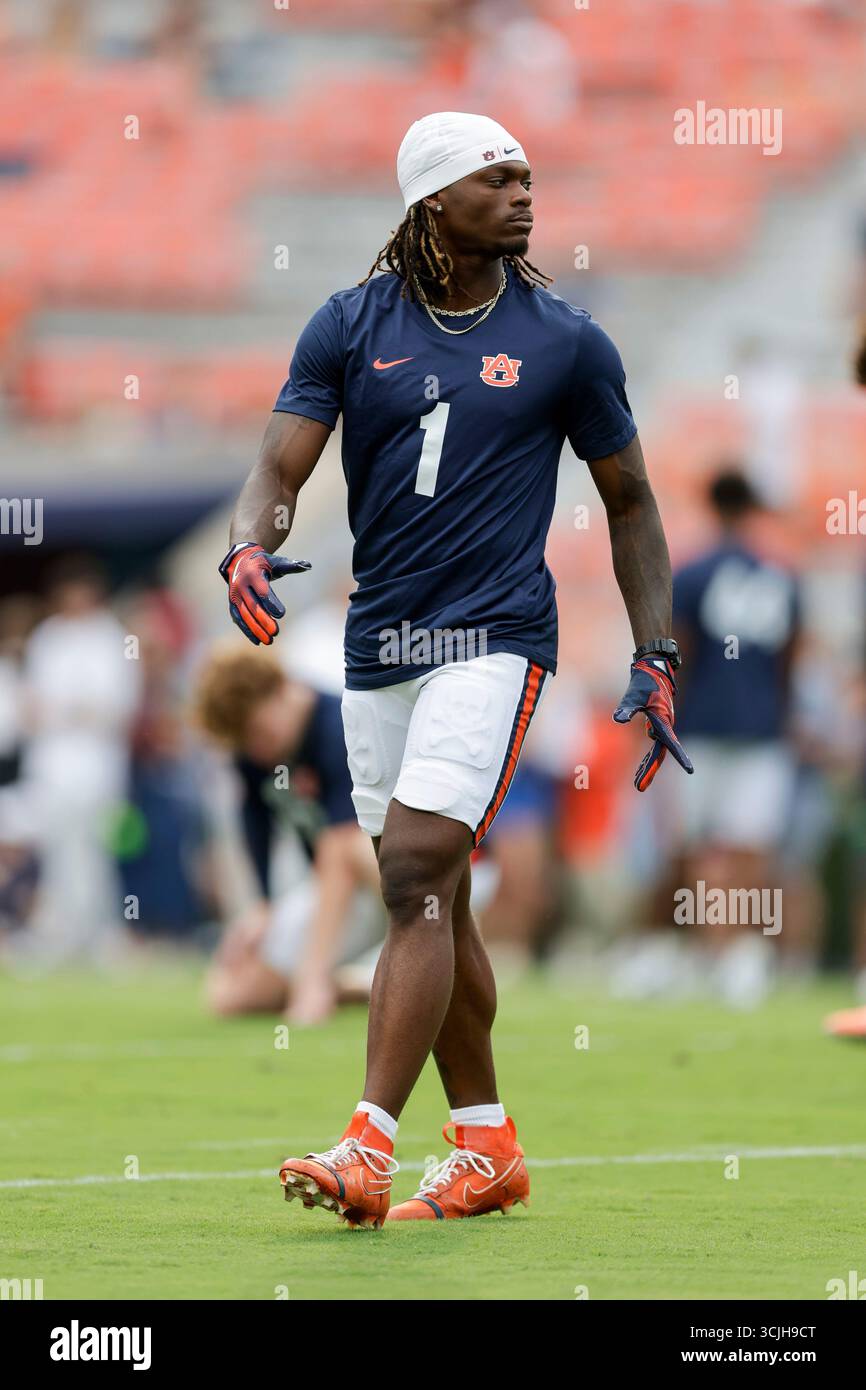 Auburn wide receiver Eric Singleton Jr. (1) prior to an NCAA football ...