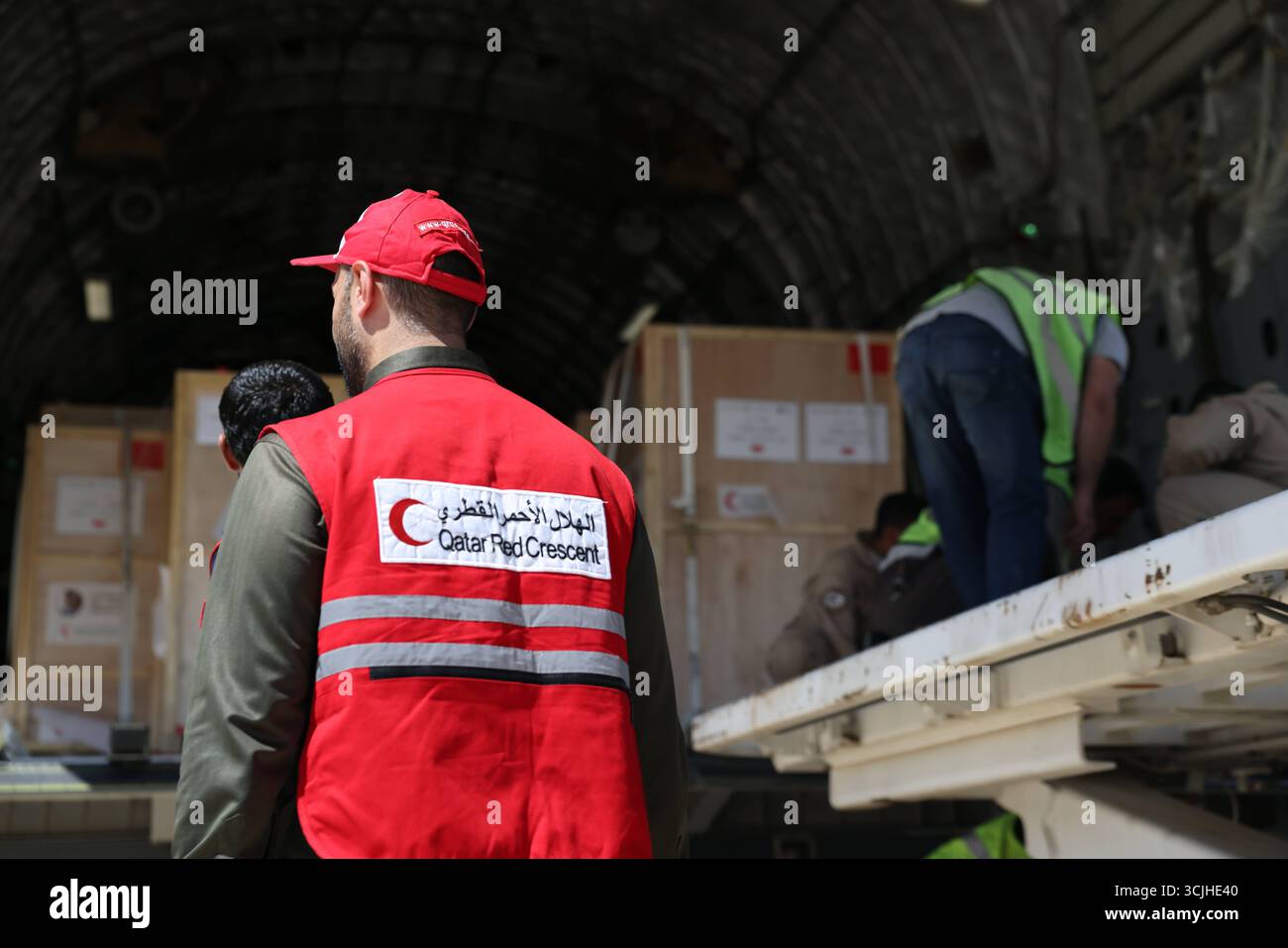 Qatari humanitarian aid plane lands in Damascus to support Syrian ...