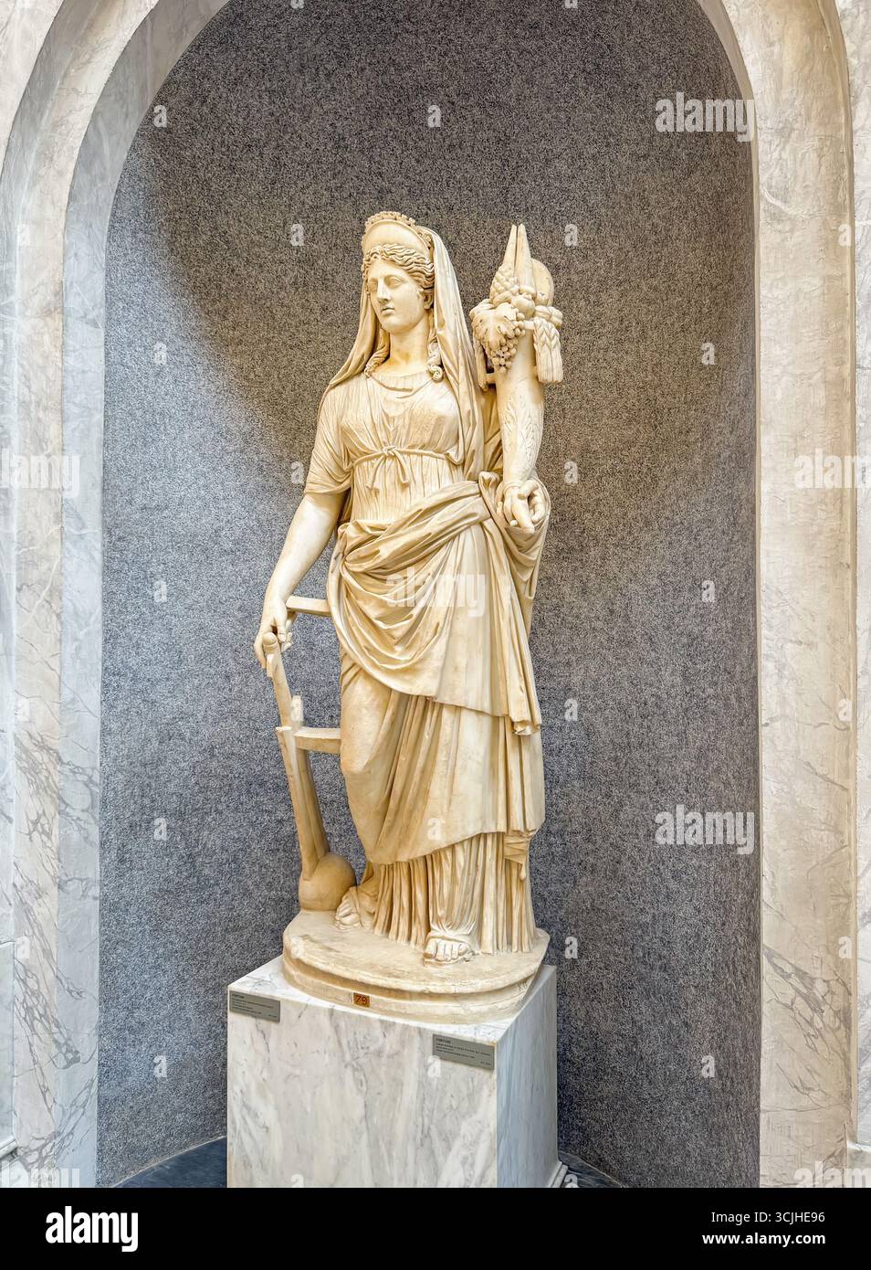 VATICAN CITY, ROME, ITALY - AUGUST 02, 2025 Classical marble sculpture ...