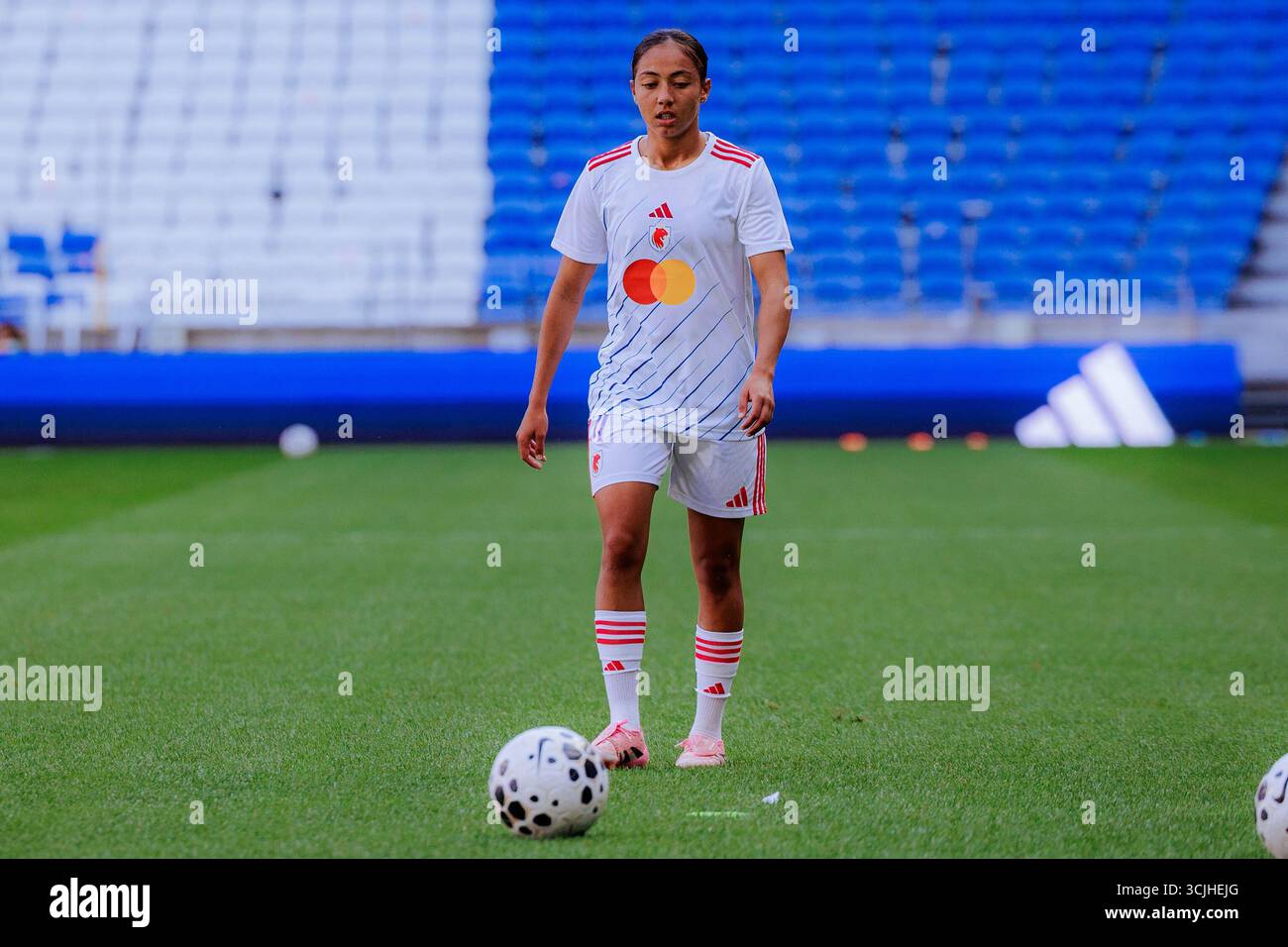 Selma Bacha (4 Olympique Lyonnais) in action during the Arkema Premiere ...