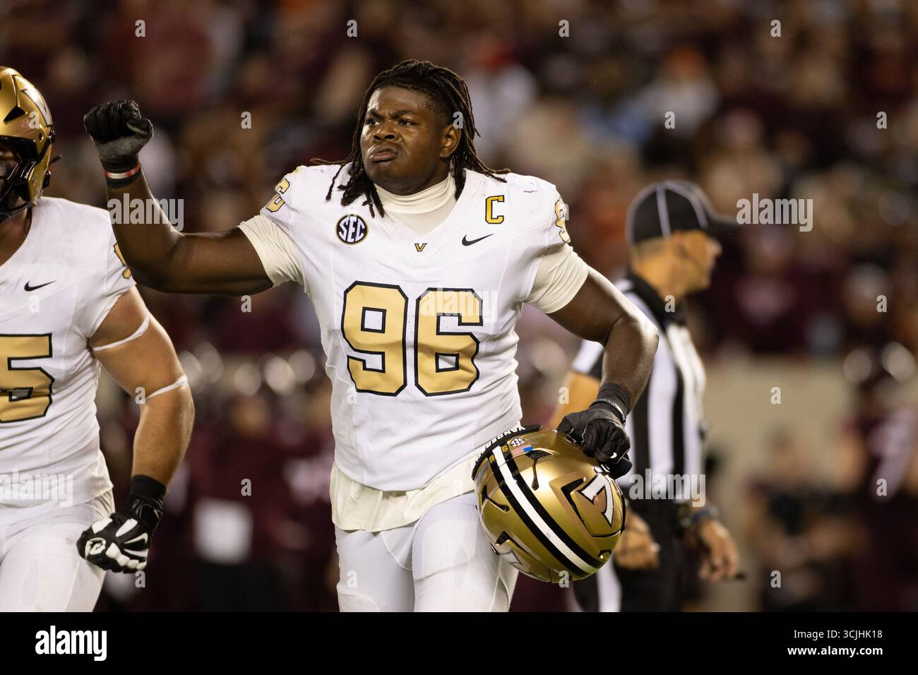 September 6, 2025: Vanderbilt Commodores defensive lineman Khordae ...
