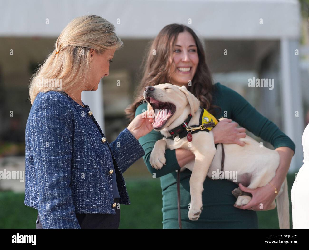 The Duchess of Edinburgh (left) meets Chantel Bender with PADS Morley ...