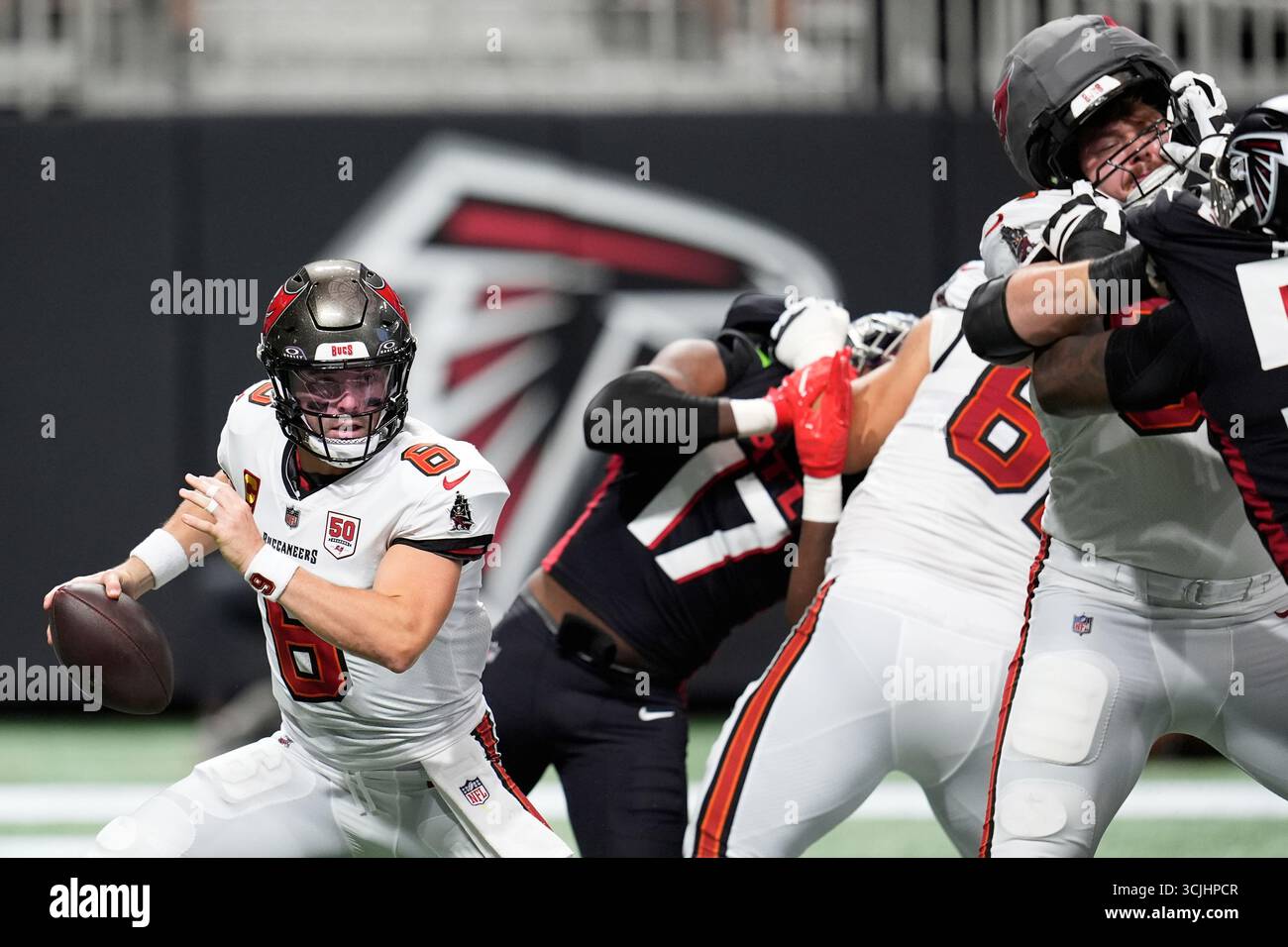 Tampa Bay Buccaneers quarterback Baker Mayfield (6) looks to pass ...