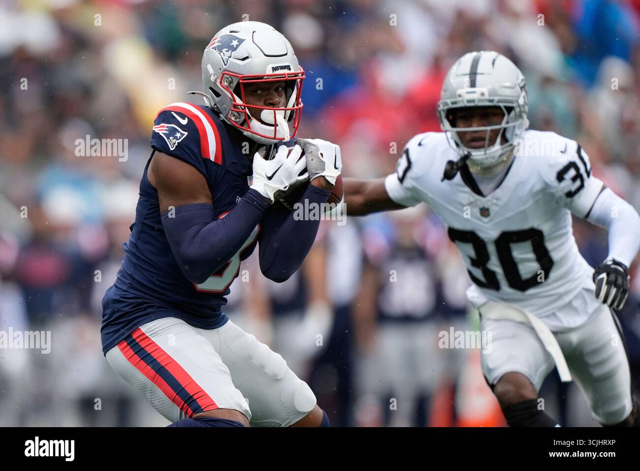 New England Patriots wide receiver Kayshon Boutte (9) catches a pass ...