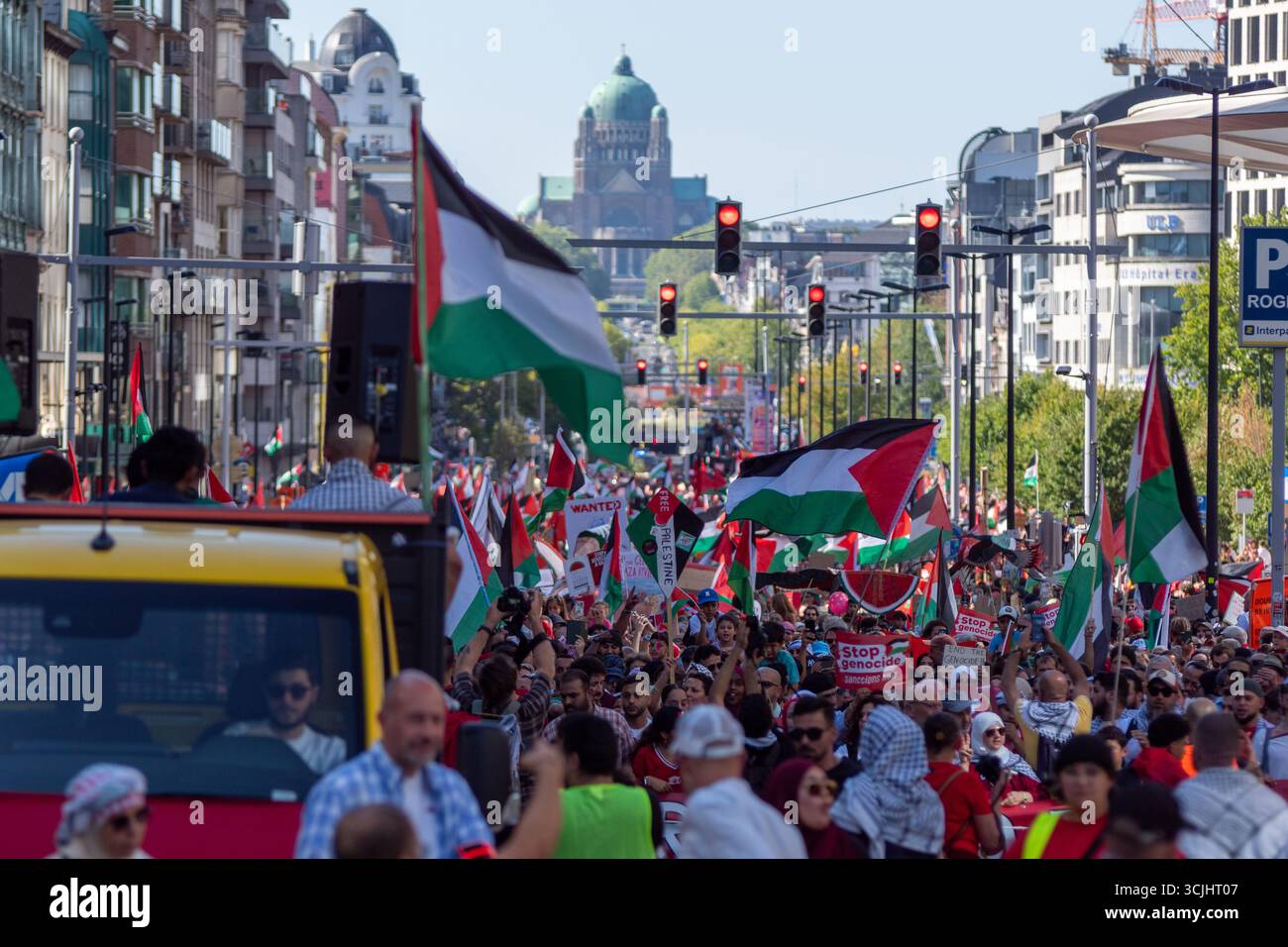 Brussels, Belgium, 7 September 2025 – Tens of thousands of ...