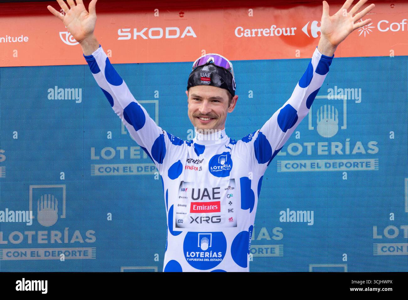 Vegadeo - Monforte de Lemos, Spain. 7th Sep, 2025. Jay Vine (UAE ...