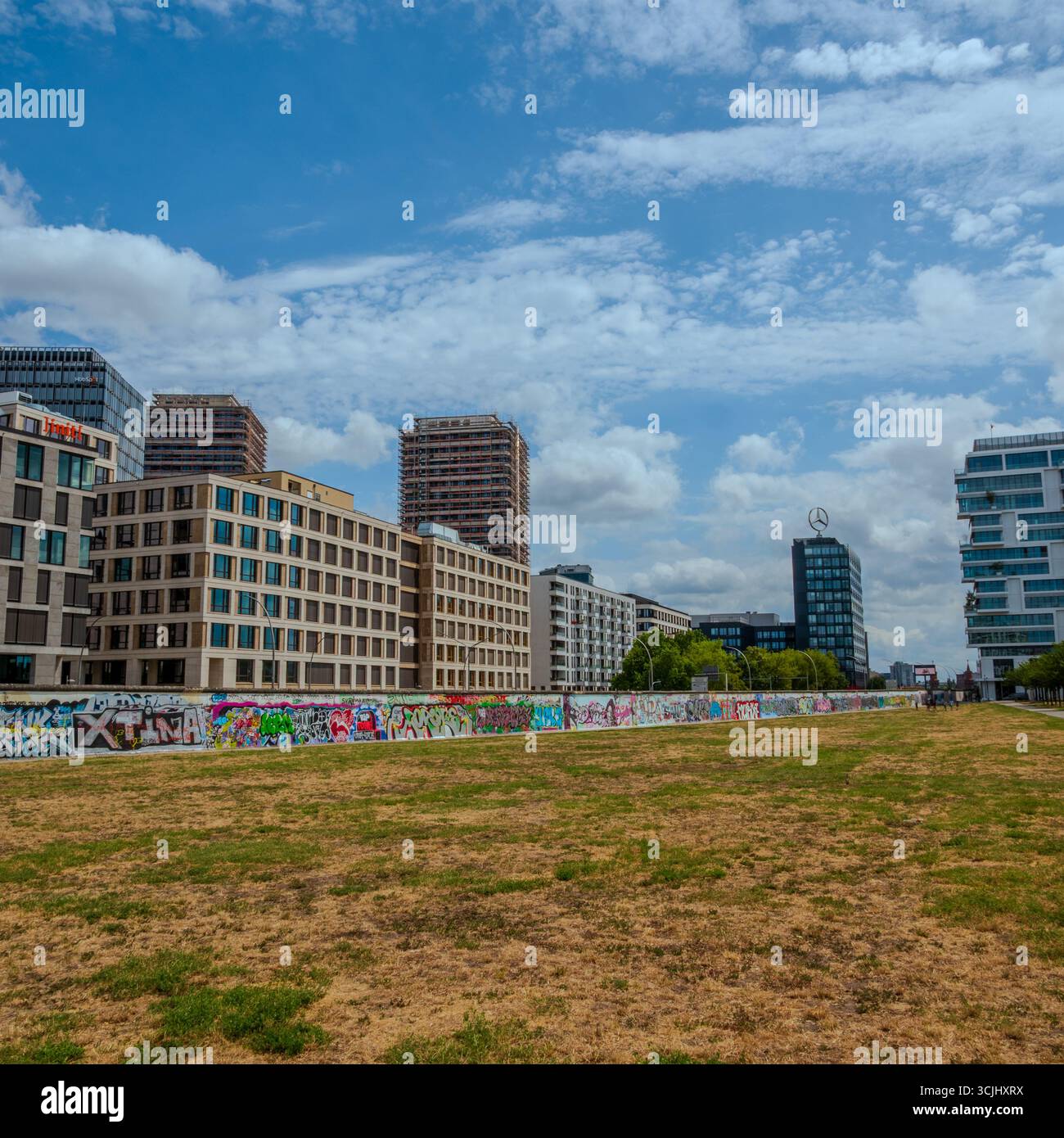Berlin Wall 35 Years German Unity Stock Photo - Alamy