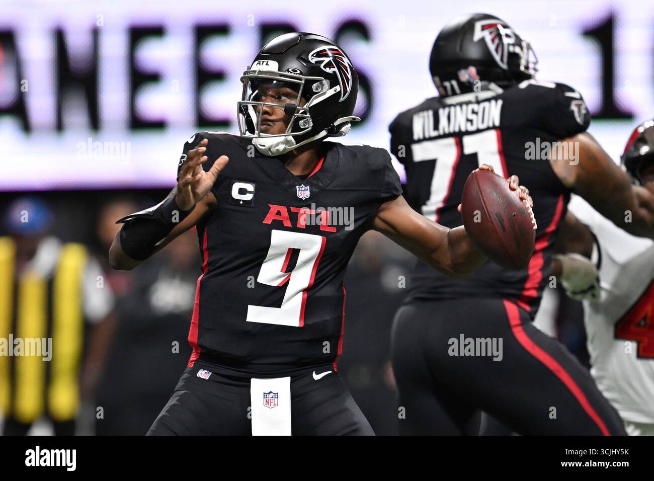 Atlanta Falcons quarterback Michael Penix Jr. (9) throws a pass during ...
