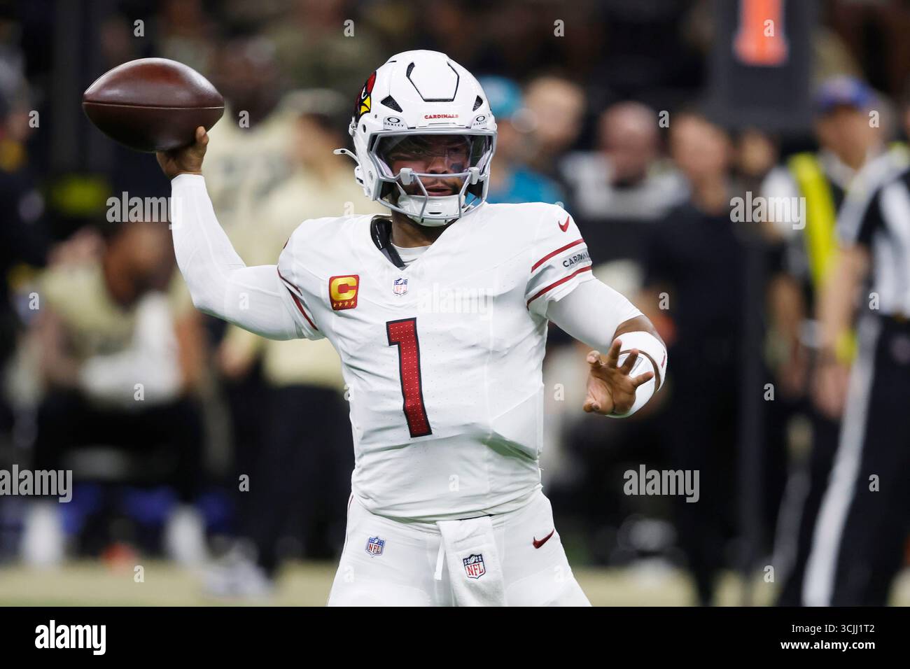 Arizona Cardinals quarterback Kyler Murray throws against the New ...