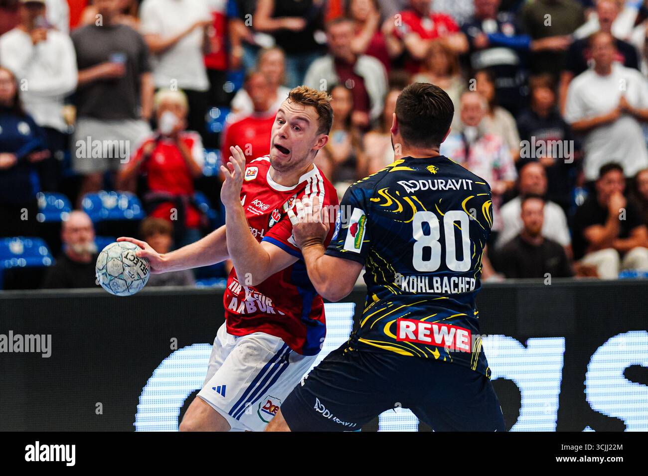 Moritz Sauter (Handball Sport Verein Hamburg, #33), Jannik Kohlbacher ...