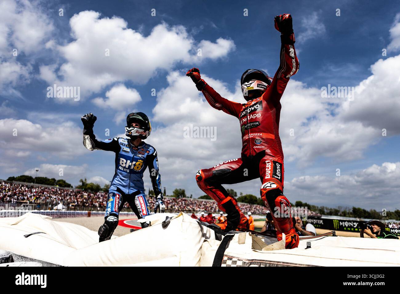 Barcelona, Spain. 7th Sep, 2025. (L-R), Brothers ALEX MARQUEZ and MARC ...