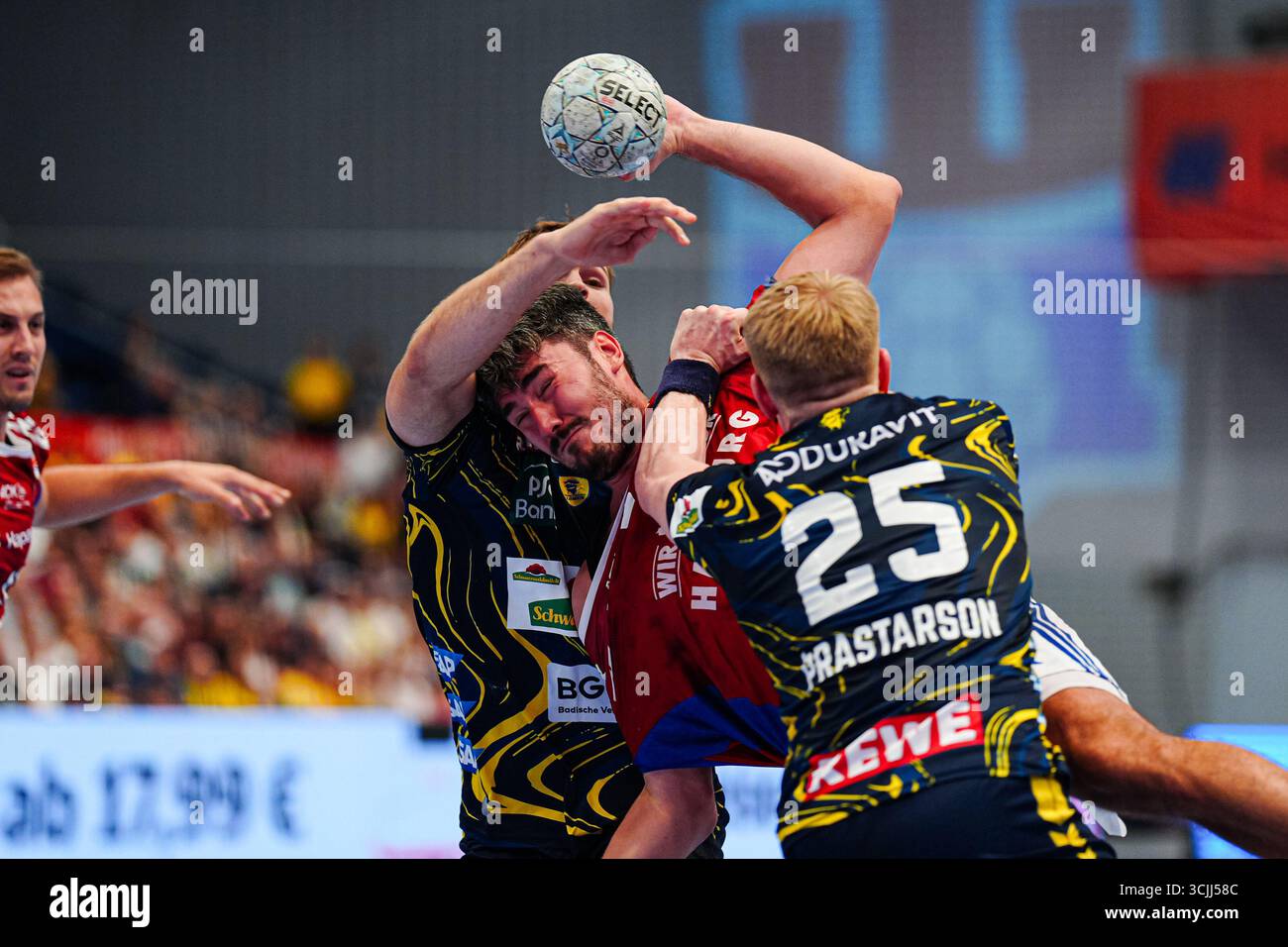 Steven Plucnar Jacobsen (Rhein-Neckar Loewen, #09), Jacob Lassen ...