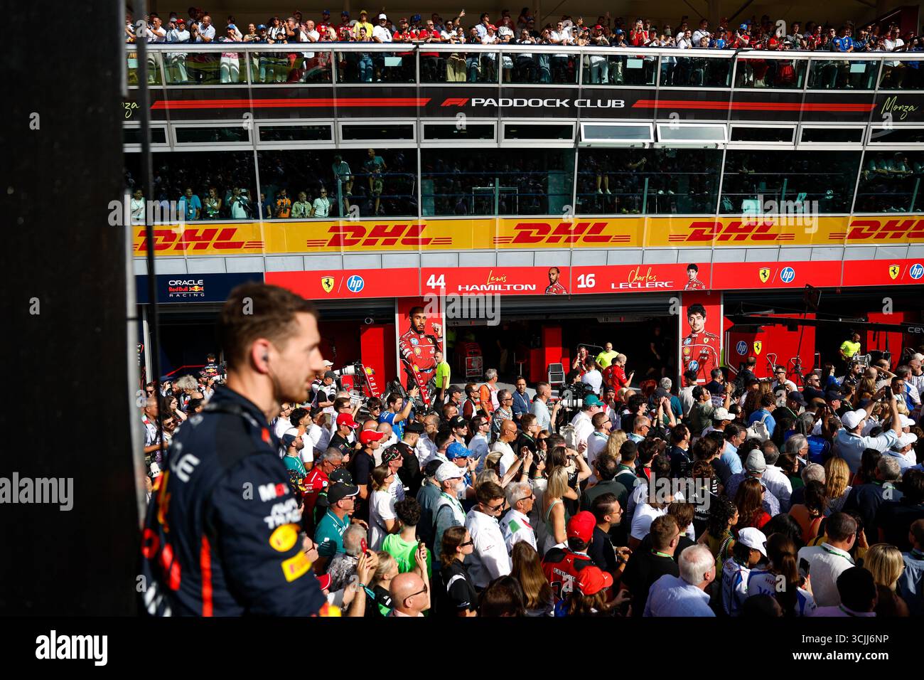 Fans during podium ceremony, F1 Grand Prix of Italy at Autodromo ...