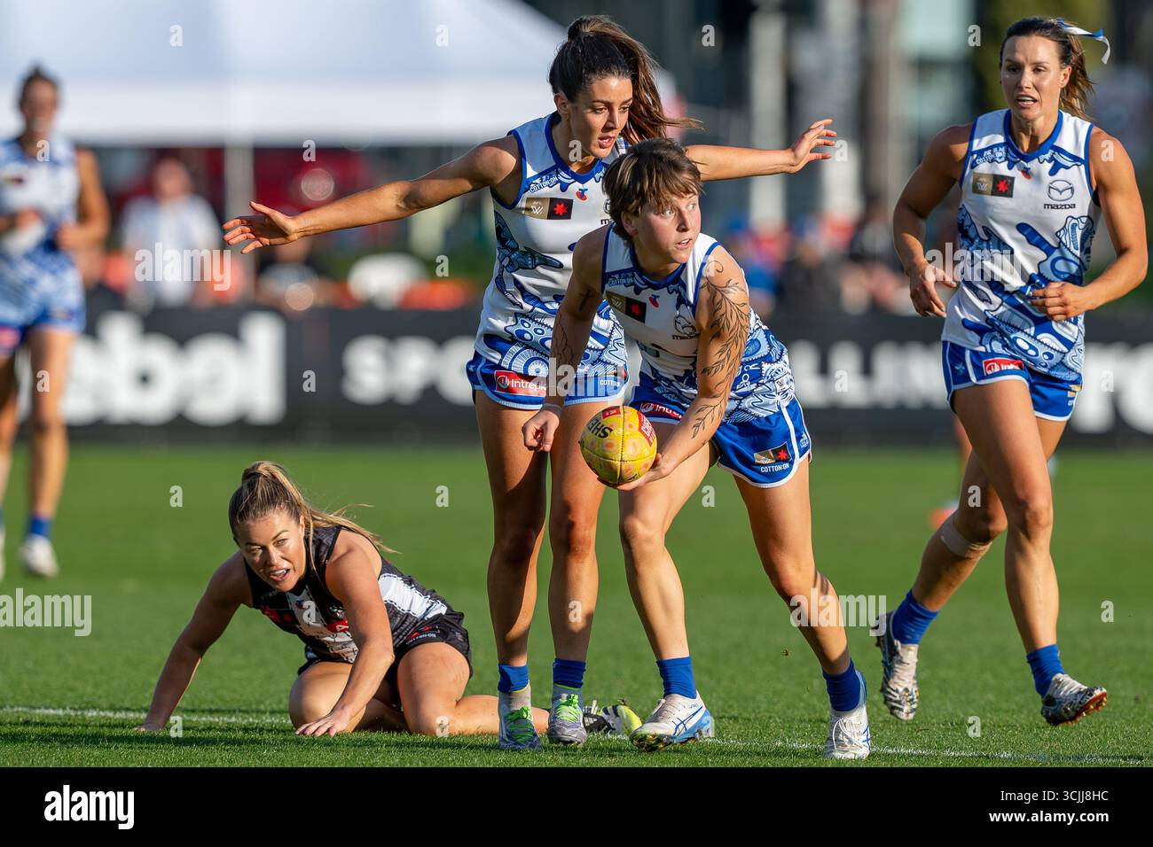 Melbourne, Australia. 07th Sep, 2025. Tess Craven of North Melbourne is ...