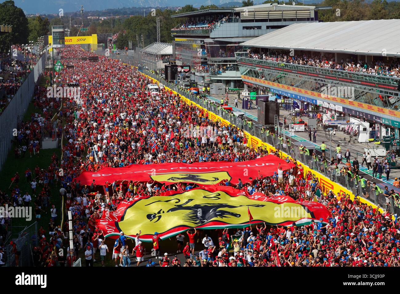 Fans during podium ceremony, F1 Grand Prix of Italy at Autodromo ...