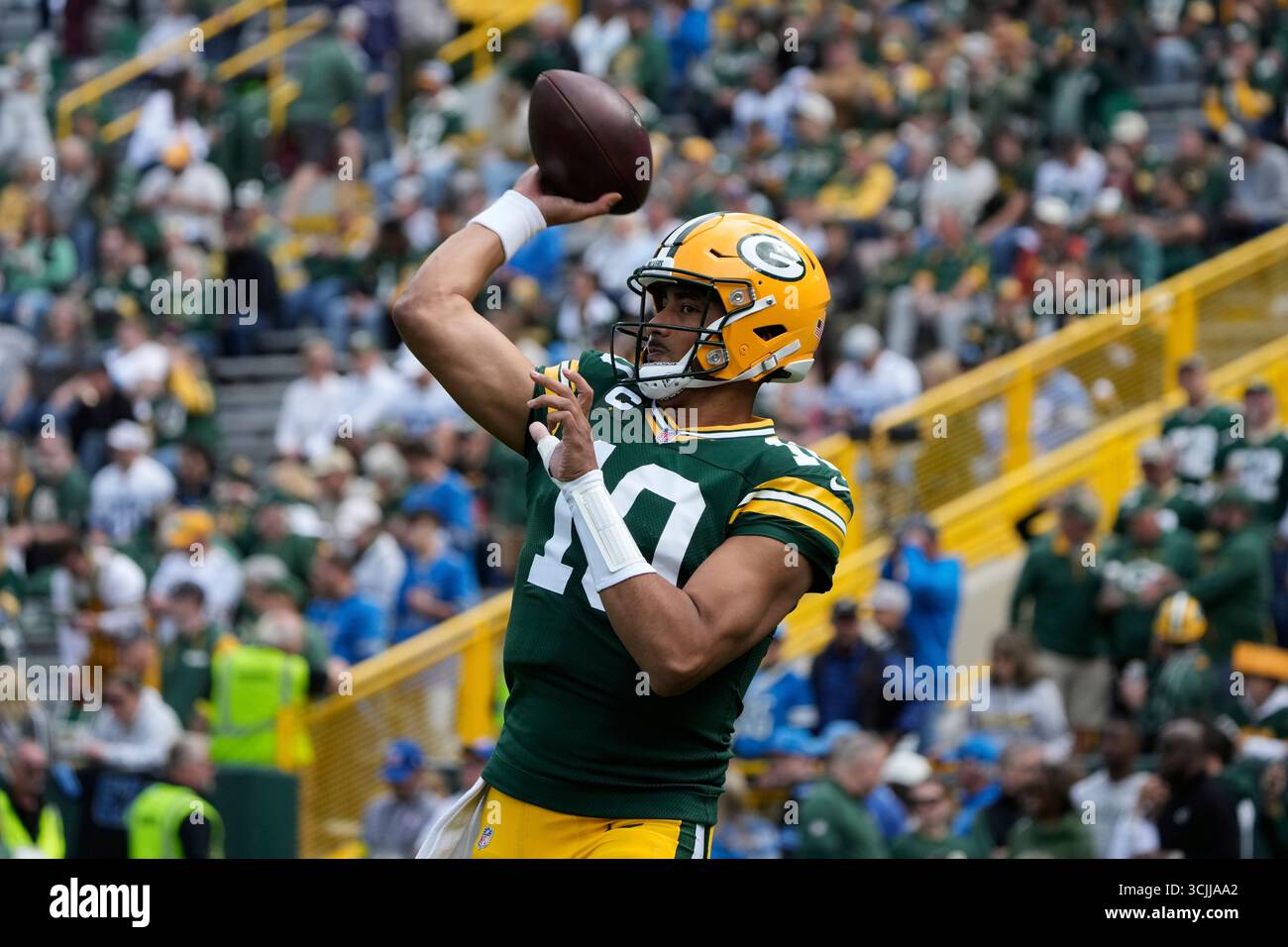 Green Bay Packers quarterback Jordan Love throws during warmups before ...