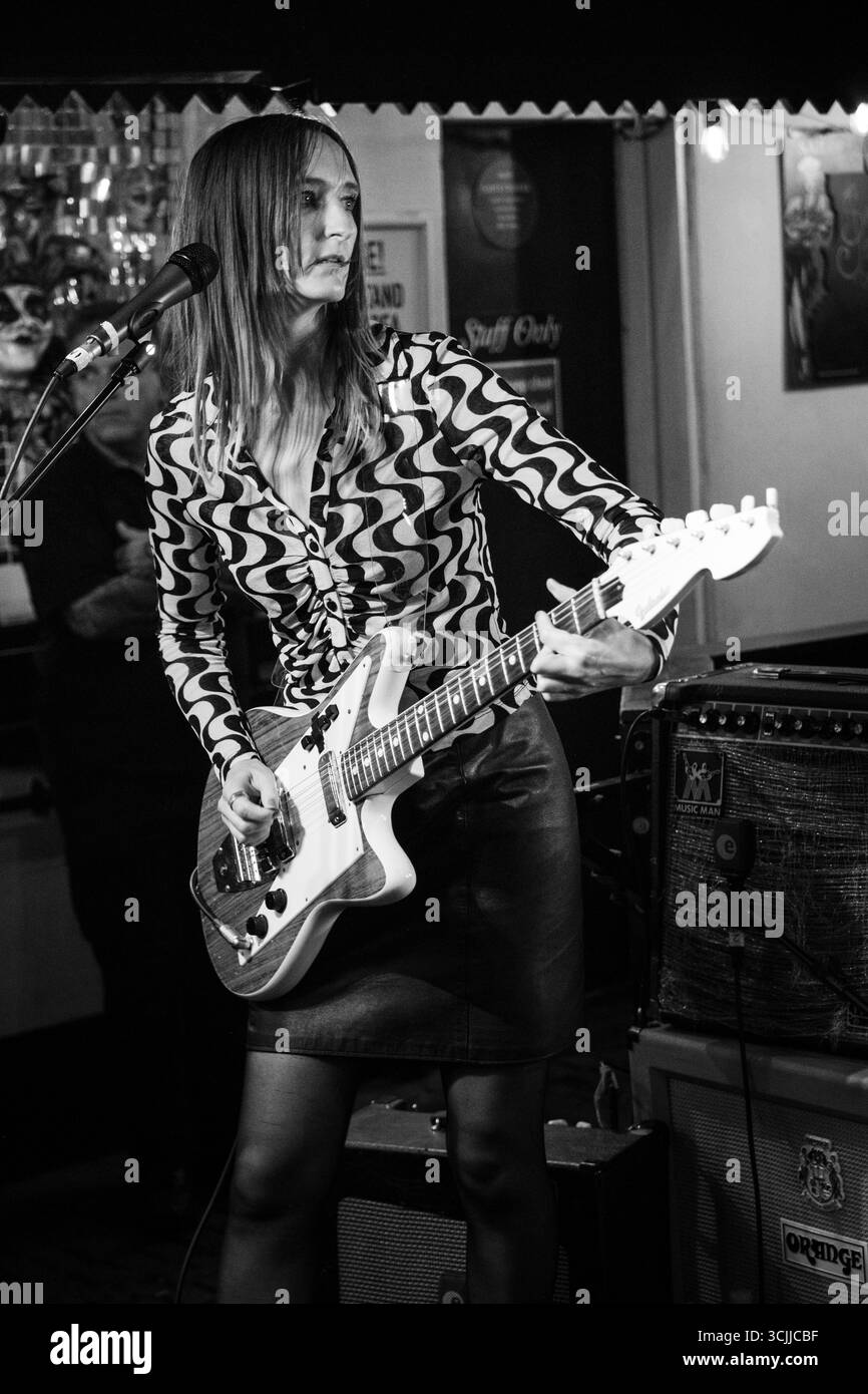 RIA PLAYS, LIVE CONCERT, 2025: The band RIa Plays performing live at ...