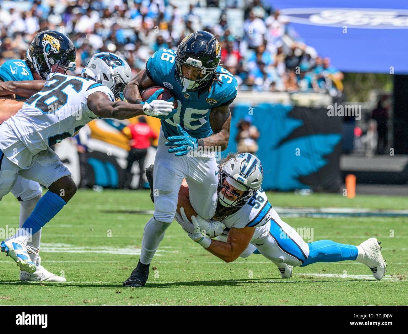 September 7, 2025: Jacksonville Jaguars running back LeQuint Allen Jr ...